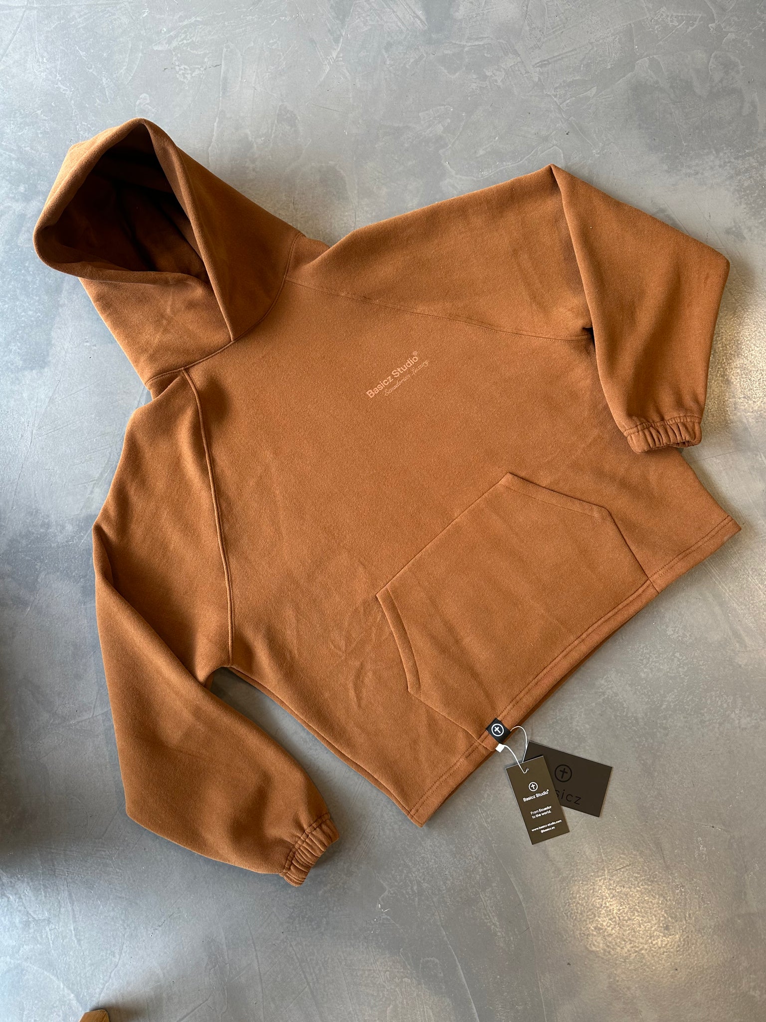 Basicz Studio® – Basicz Studio®